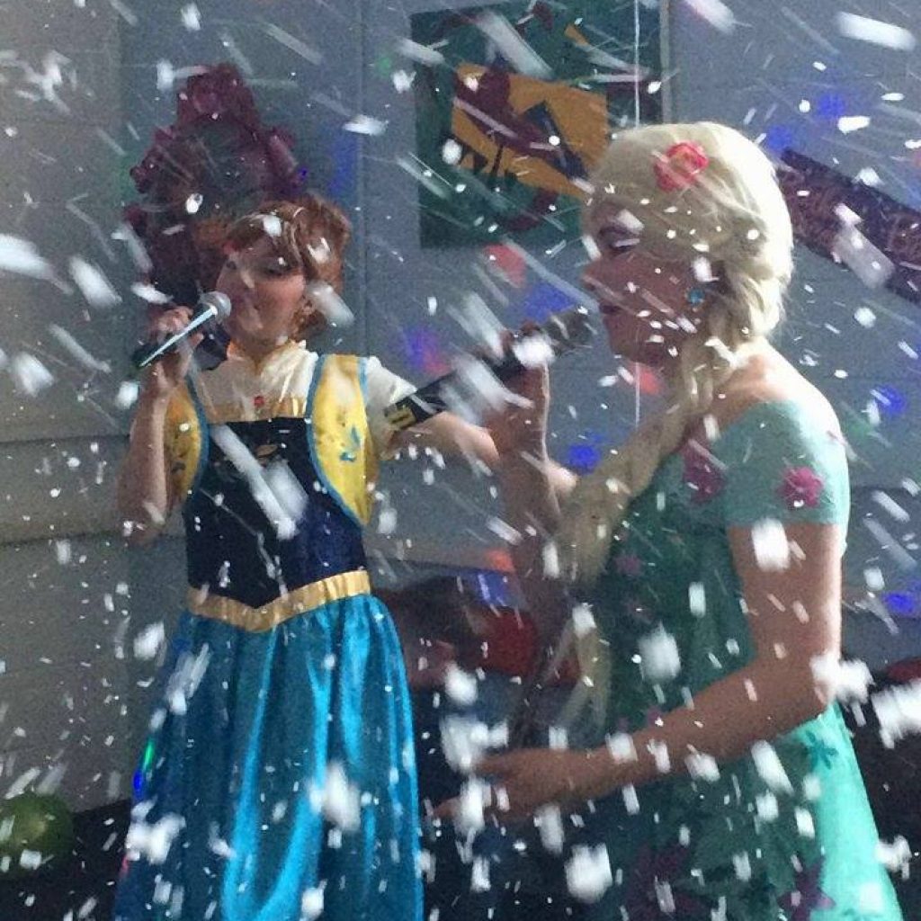 Spring Fever with the Snow Queen and Ice Princess - Absolutely Amazing ...